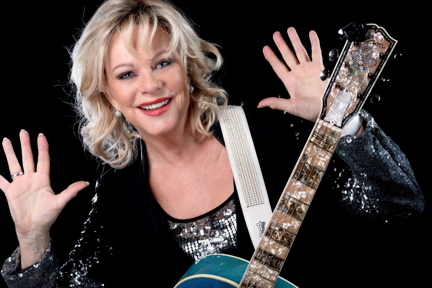 Lisa Fitz - Dauerbrenner - das große Jubiläumsprogramm | schauvorbei