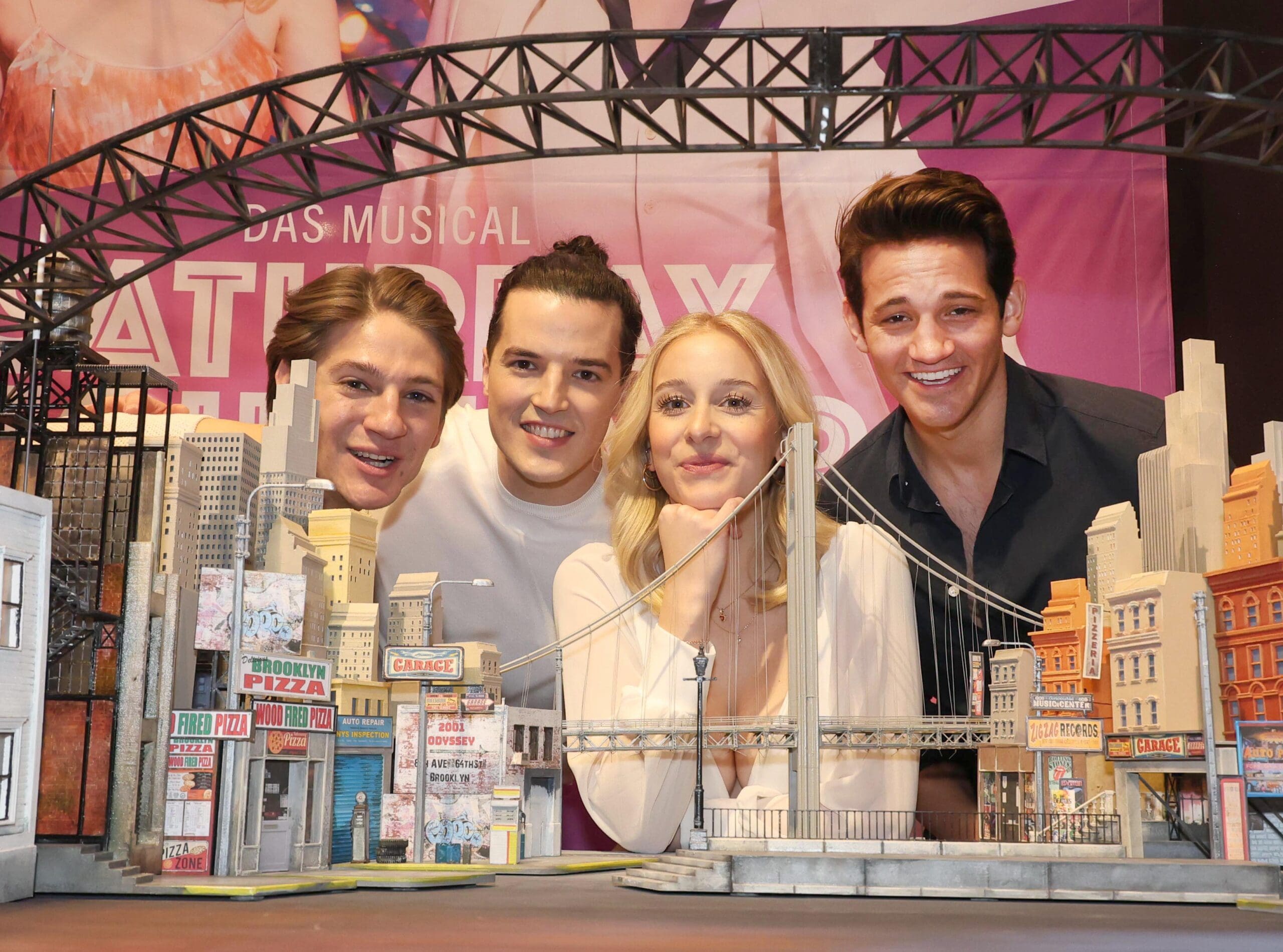 Seefestspiele Mörbisch: Vorstellung Saturday Night Fever – Das Musical ...